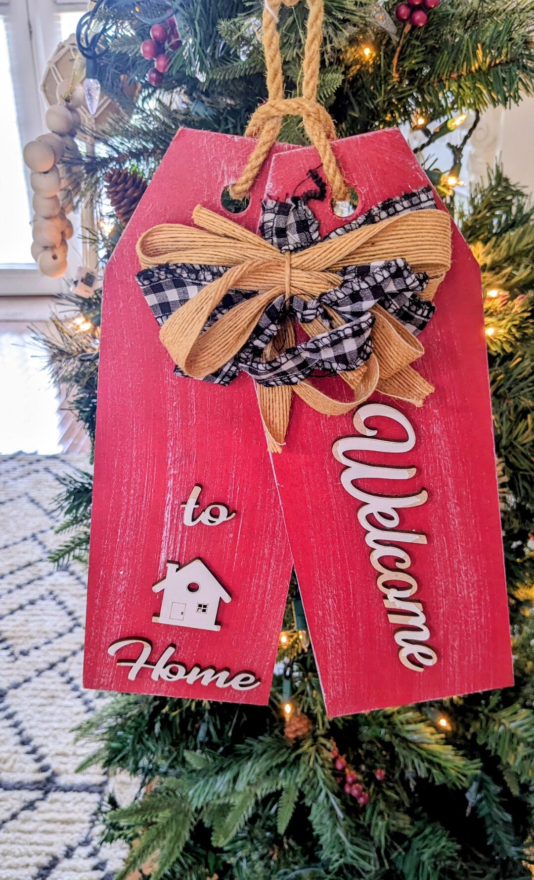 Red Farmhouse Welcome Door Tag | Rustic Christmas Hanging Sign - Etsy