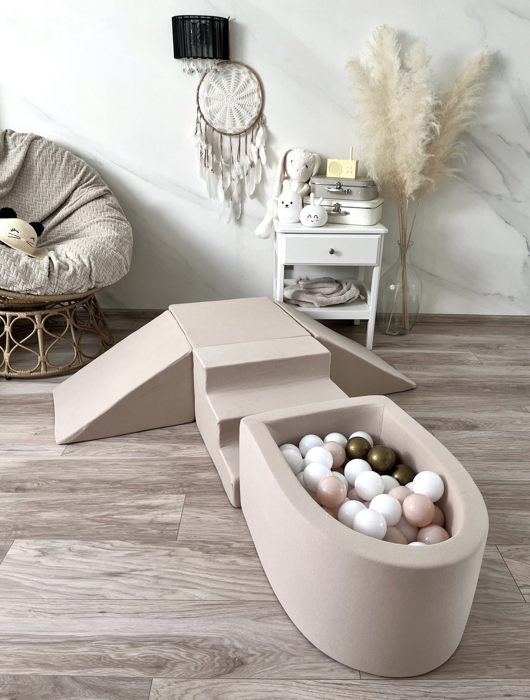 Beige Climbing Foam Play Set With Ball Pit 100 Balls Own Color Mix ...