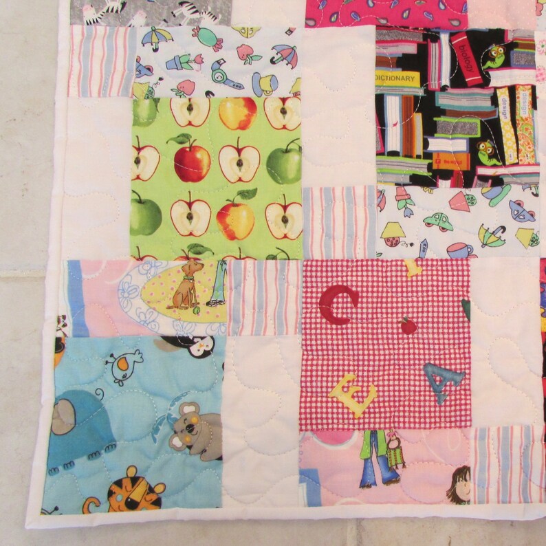I-spy Quilt Baby Girl - Throw Size Eye-spy Novelty Quilt - Throw Size ...