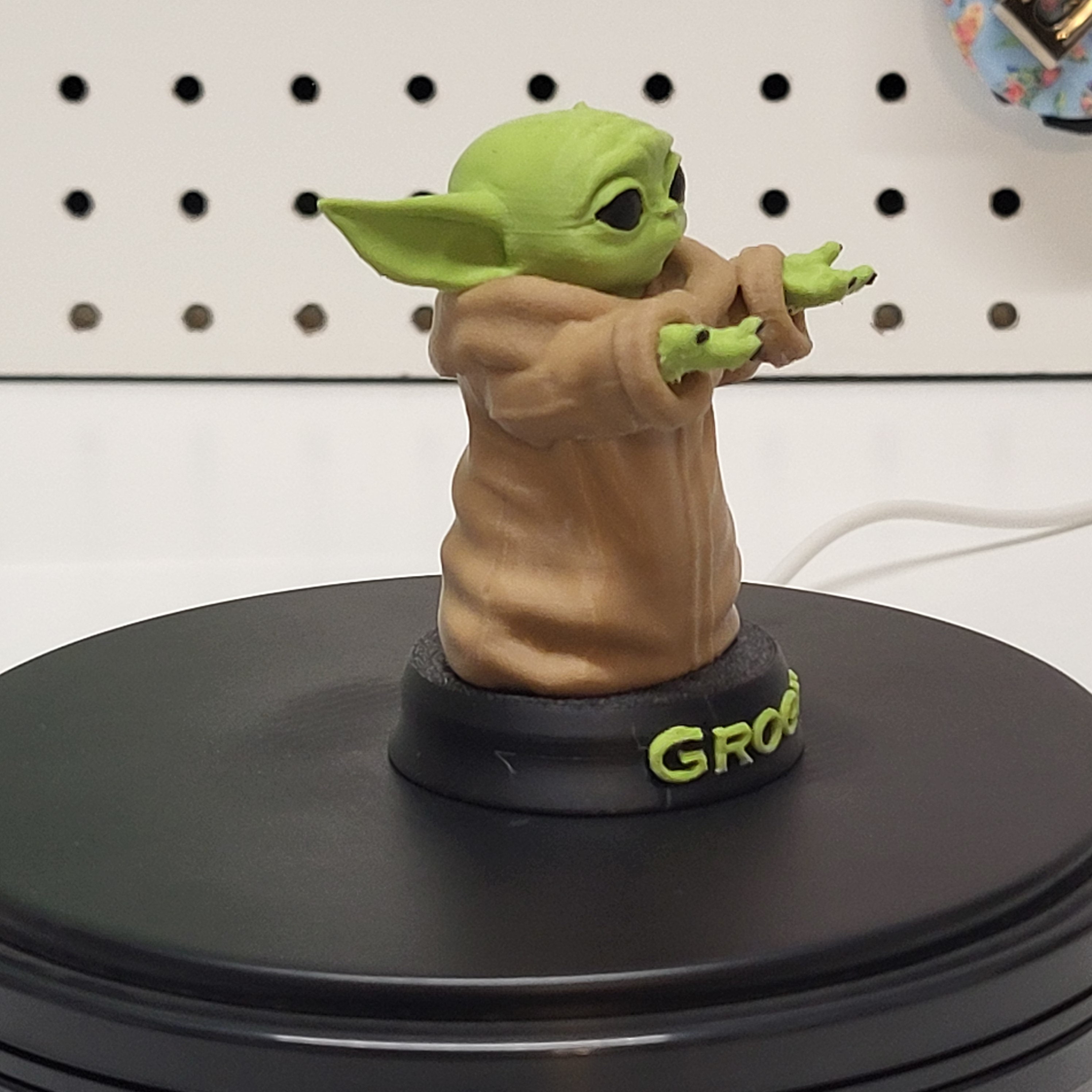 Grogu Pen Holder version 2 - Etsy