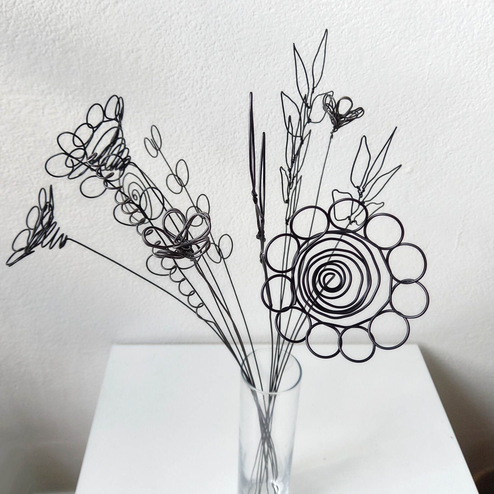 Artistic Flower Bouquet of 3D Wire Flowers for Home - Etsy