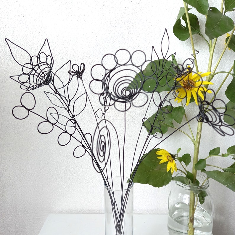 Artistic Flower Bouquet of 3D Wire Flowers for Home - Etsy