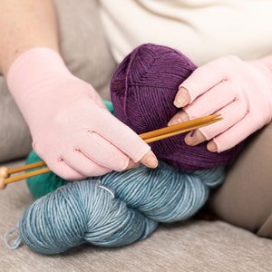 Ballet Pink Compression Gloves for Arthritis, Hand Pain, Hand Therapy ...