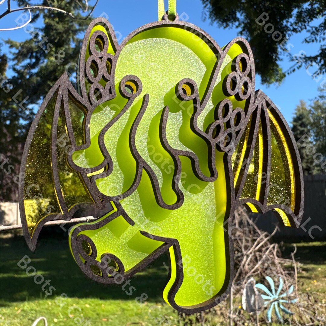 Cutethulhu / Lovecraft Ornament / Stained Glass-like Cthulhu Decoration ...