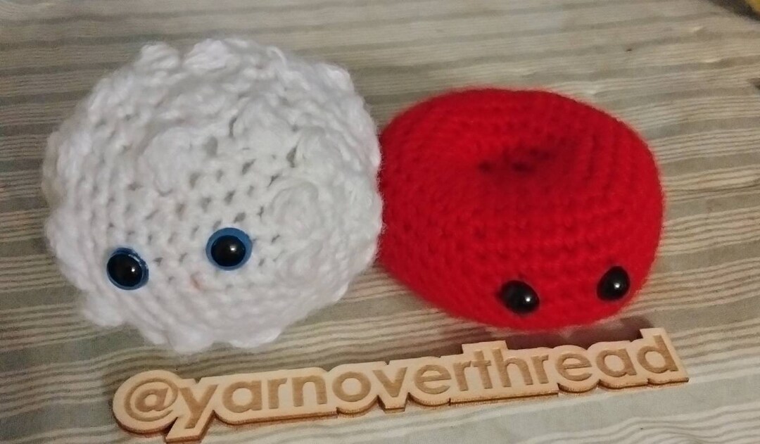 Crocheted Blood Cells, Science Gift, Medicine Gift, Lab Week Gift - Etsy