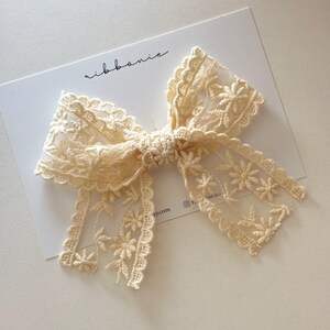 Creamy Flower Lace Clip, Girls Lace Hair Clip Lace Alligator Clip - Etsy