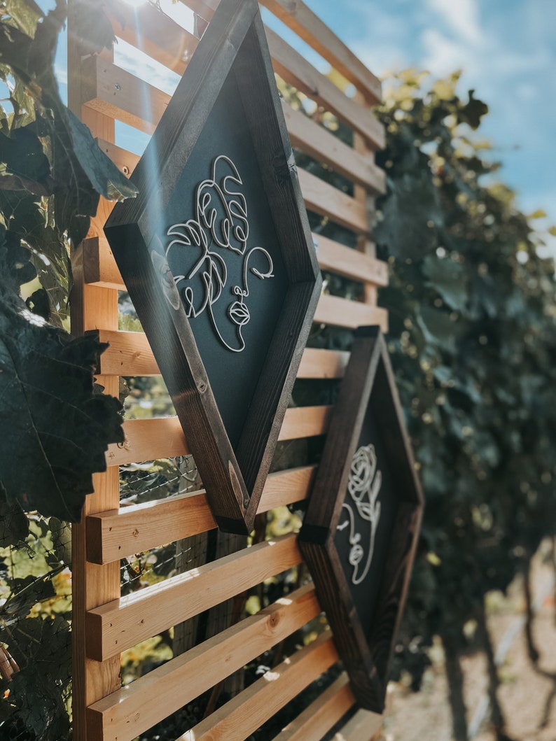 Line Art Diamond Sign - Etsy