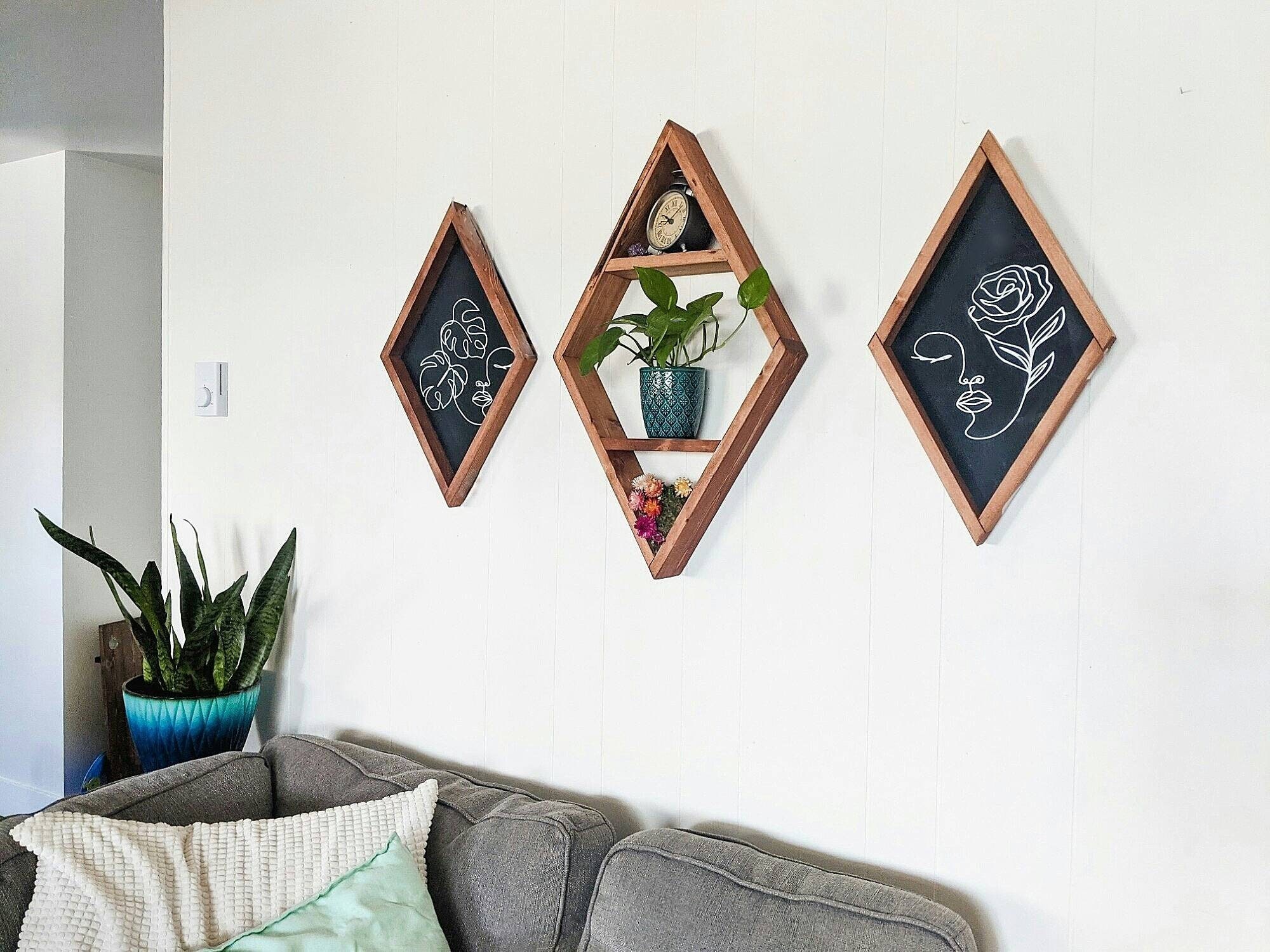 Line Art Diamond Sign - Etsy