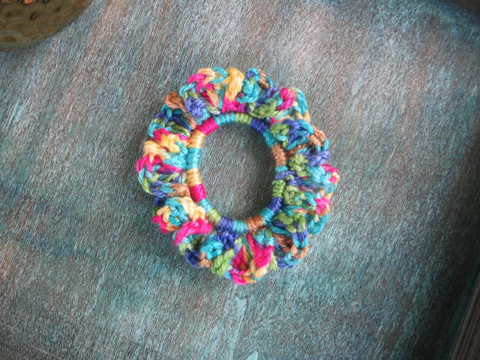 Set of Three Scrunchies Hand Crocheted Petals Ponytail Bun Hairstyle ...