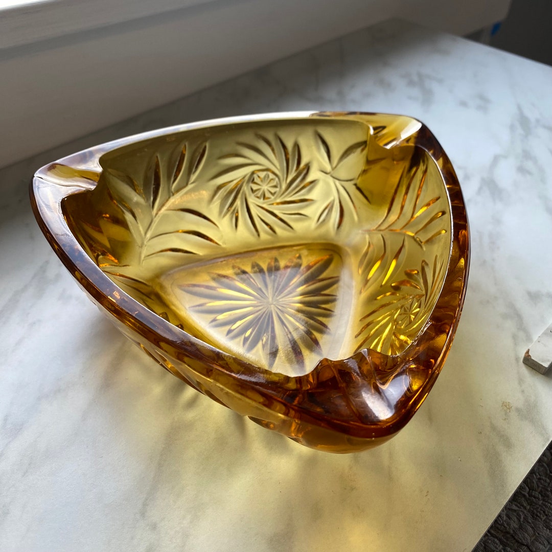Vintage MCM Amber Glass Ashtray Triangle - Etsy