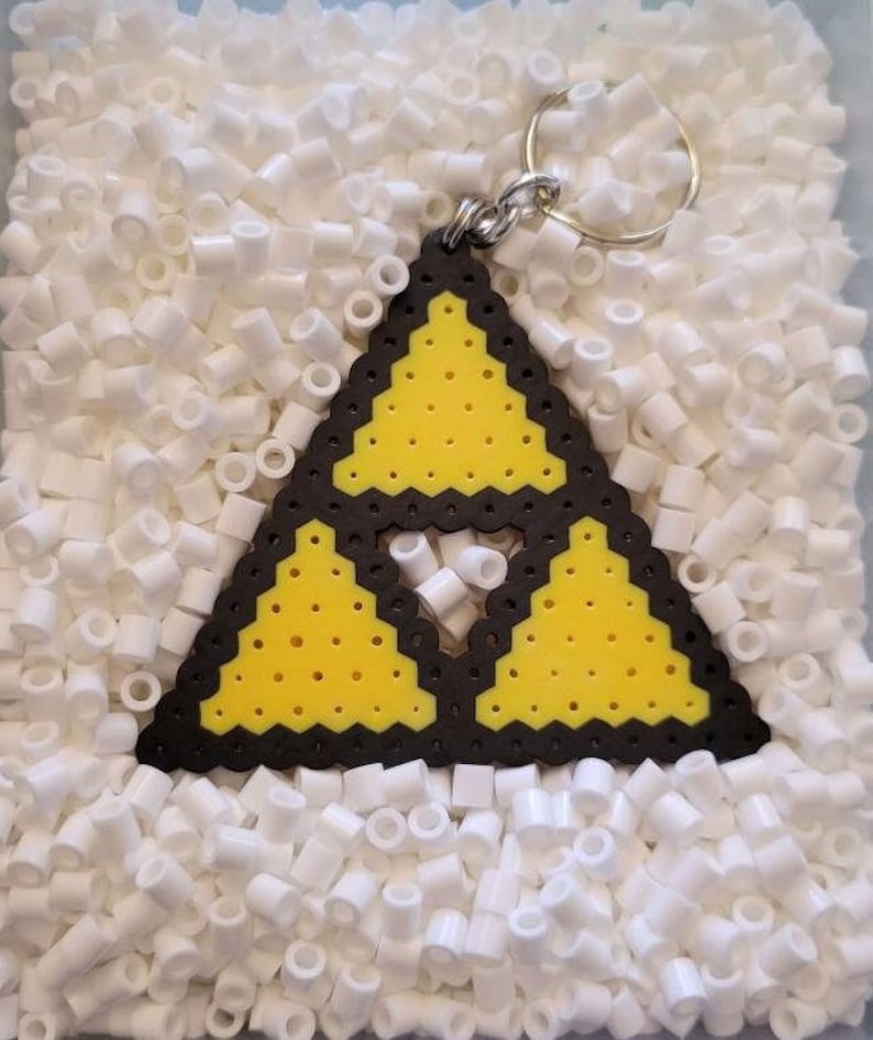 Legend of Zelda Triforce Perler Bead Keychain - Etsy