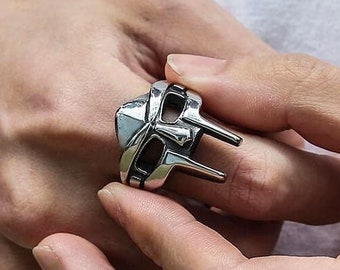 Warrior Mask Ring - Etsy