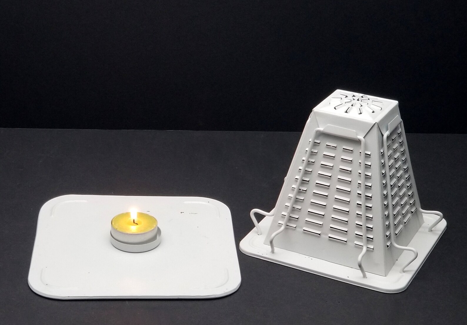 Vintage White Slotted Pyramid Toaster/tea Candleholderprimitive Kitchen ...