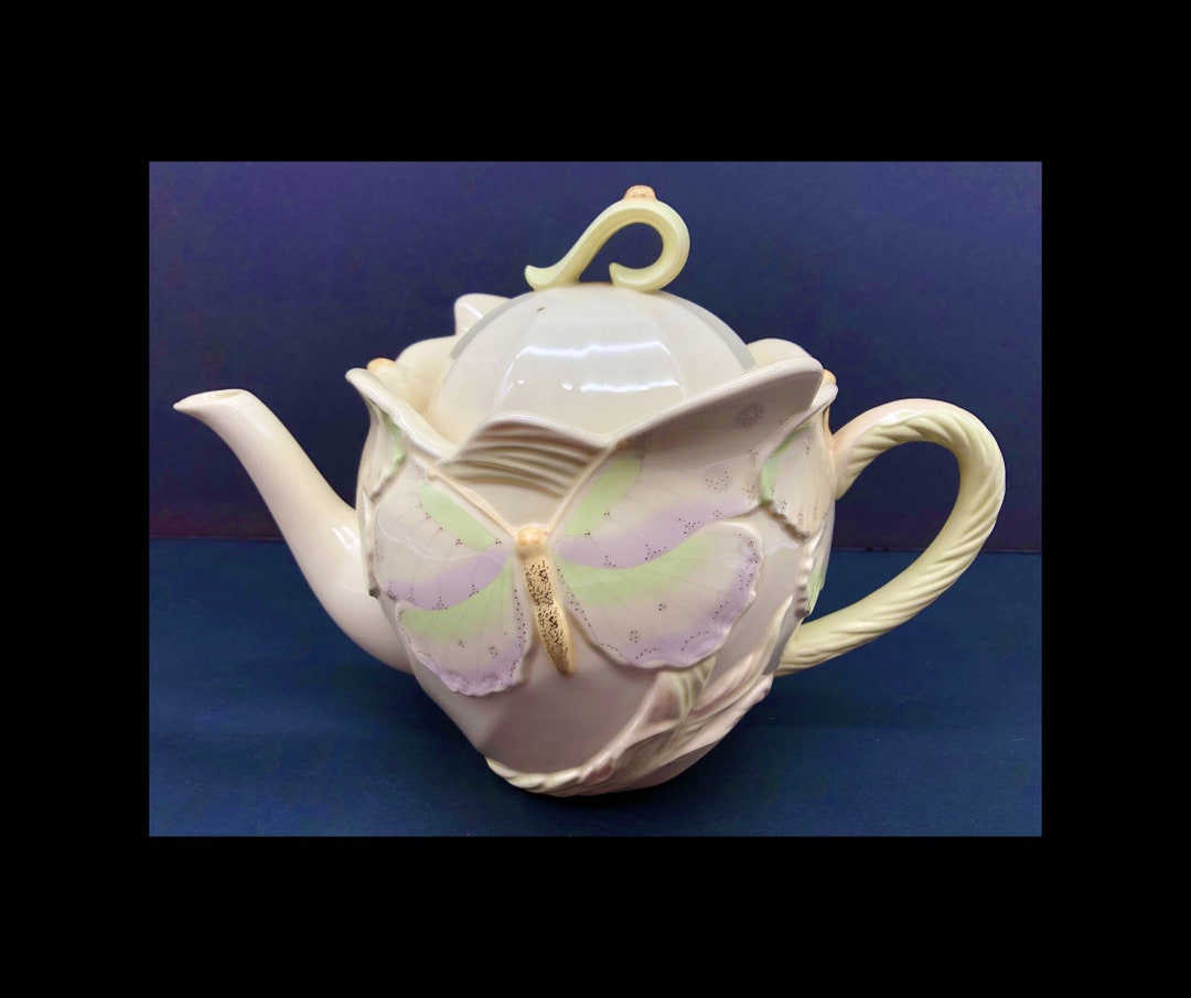 Elegant Butterfly Teapot From Garden of Splendor Collection|kitchen ...