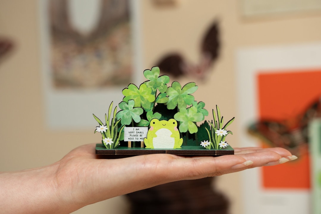 Please Be Nice to Me, I'm Very Small Frog Desk Companion- Cute Coworker ...