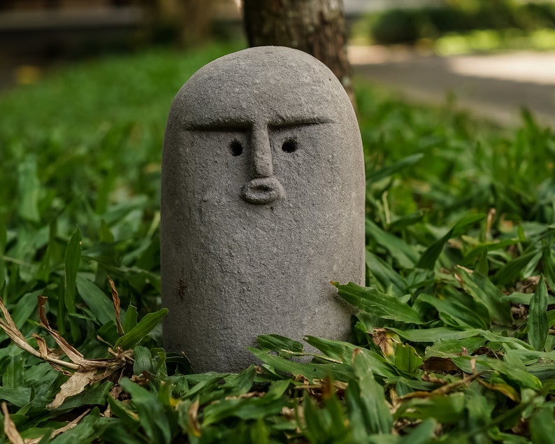 Funny Stone , Stone Face Figurine, Meme Funny Stone, Stone Carving Face ...