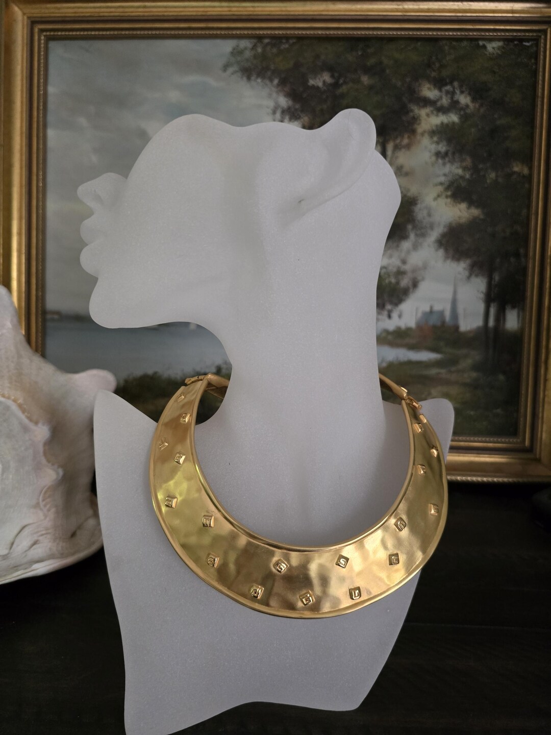 GIVENCHY Paris New York LOGO Hammered Rich Yellow Gold Tone Choker ...