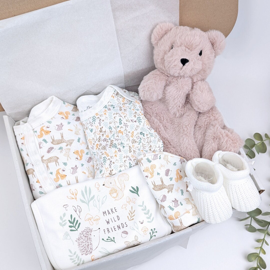 Newborn Baby Neutral Gift Set Baby Hamper Baby Boy Girl Hamper Baby ...