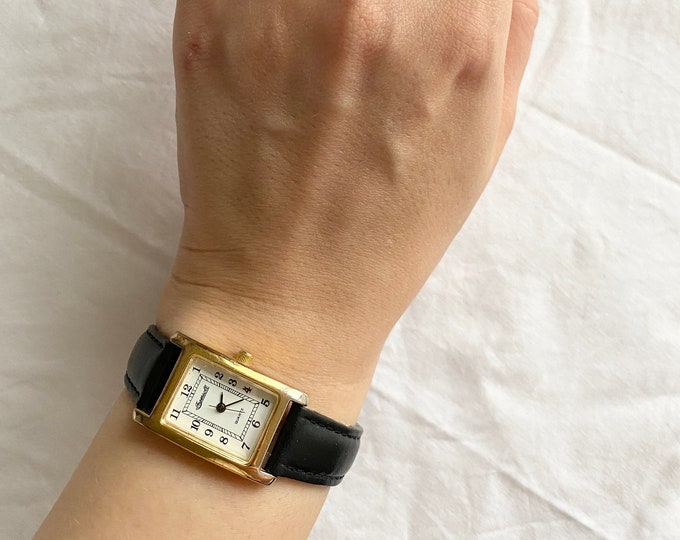 Rectangular Leather Watch; Vintage Classy Watch - Etsy
