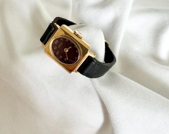 Vintage Ladies Oval Shaped Orvin 17 Jewels Swiss Made Mechanical ...