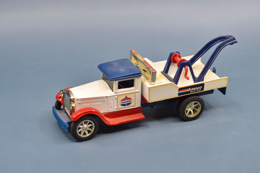 American Classic, Die Cast , Toy Bank Truck - Etsy