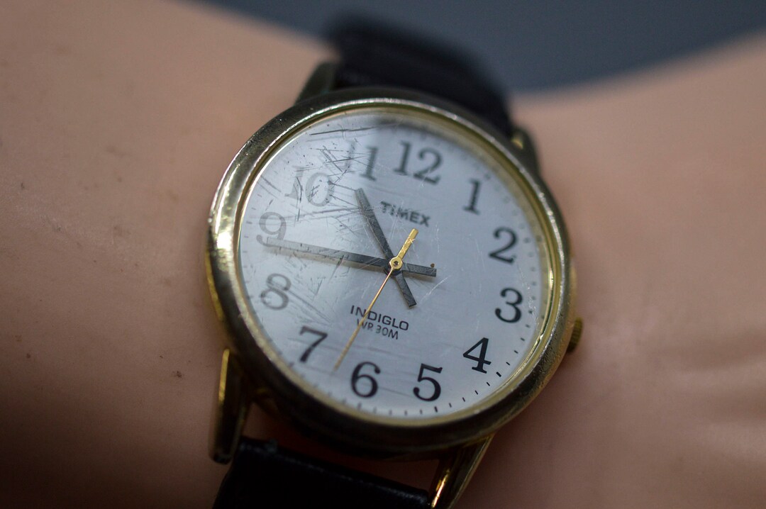 Timex , Gold Tone With White Dial, Indigo Function, Quartz Wrist Watch ...