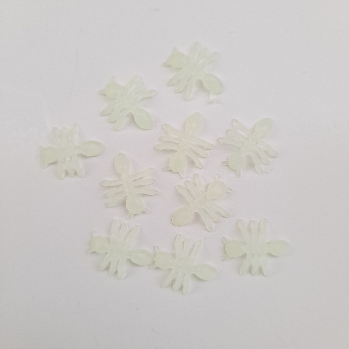 Miniature Size-slime-non Stick W/glow in the Dark Ants: Glow in the ...