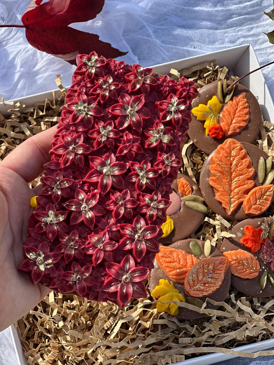Luxury Floral Chocolate Bar With Edible Gold – Handmade Belgian ...