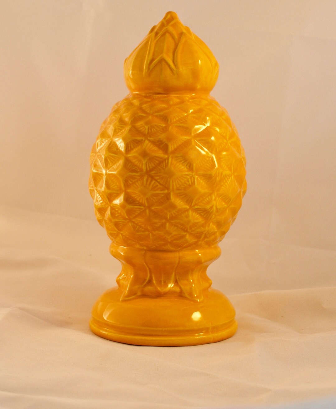 Decorative Ceramic Pineapple Finial Statue Modern or Traditional Decor ...