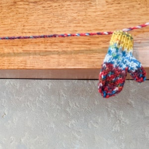 Gingerbread House Mitten Garland - Etsy