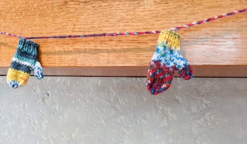 Gingerbread House Mitten Garland - Etsy