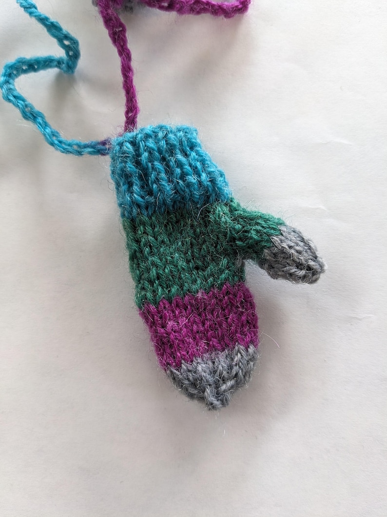 Northern Lights Mitten Garland - Etsy