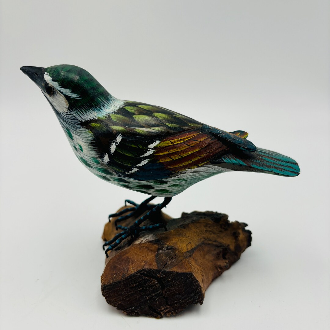 Carved Wooden Songbird Bird on Drifted Wood Heritage Industries Ltd ...