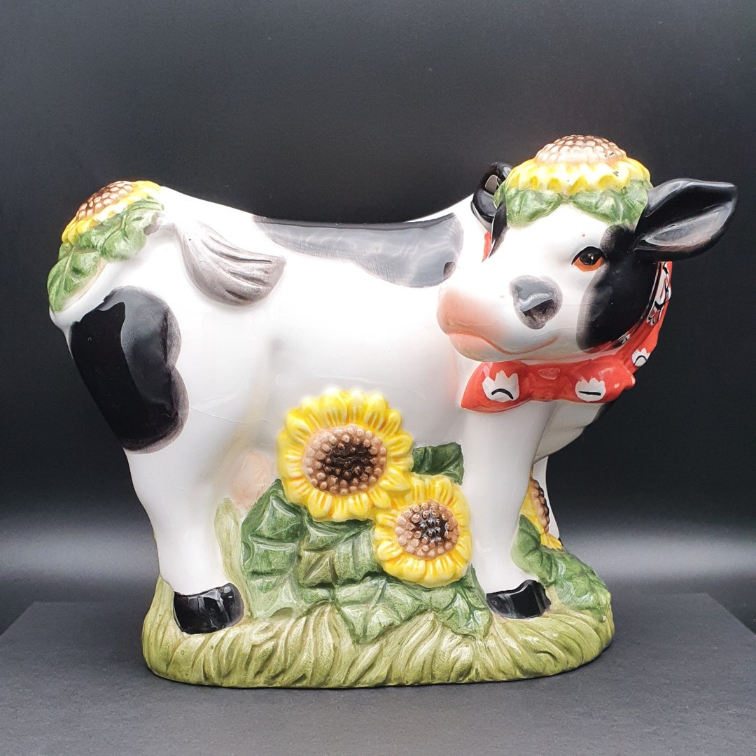 Creamer Vintage Cow Bandana 1970 Milk Pot slip ceramic handpainted Milk ...
