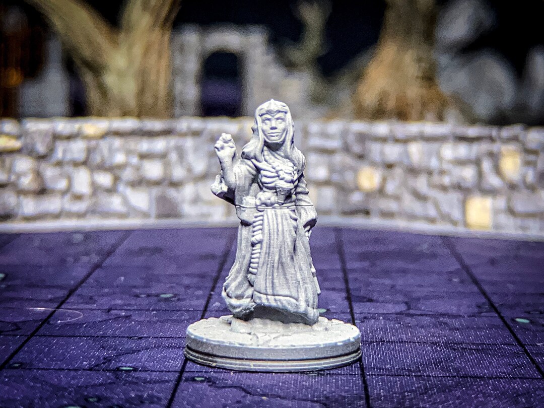 Nun / Cleric / Hero / Spellcaster / Tabletop Games / RPG / 3D Printed ...