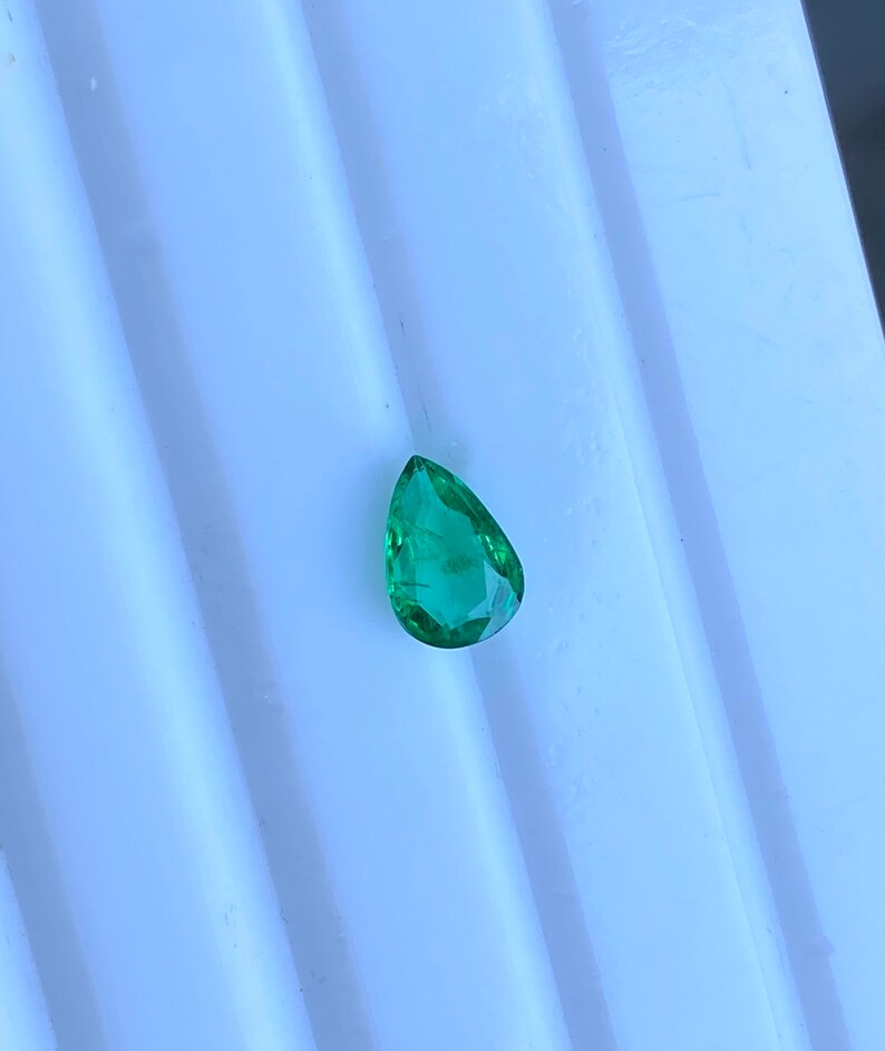 0.50CTS Genuine Emerald Pear Shape / 100% Natural Zambian - Etsy