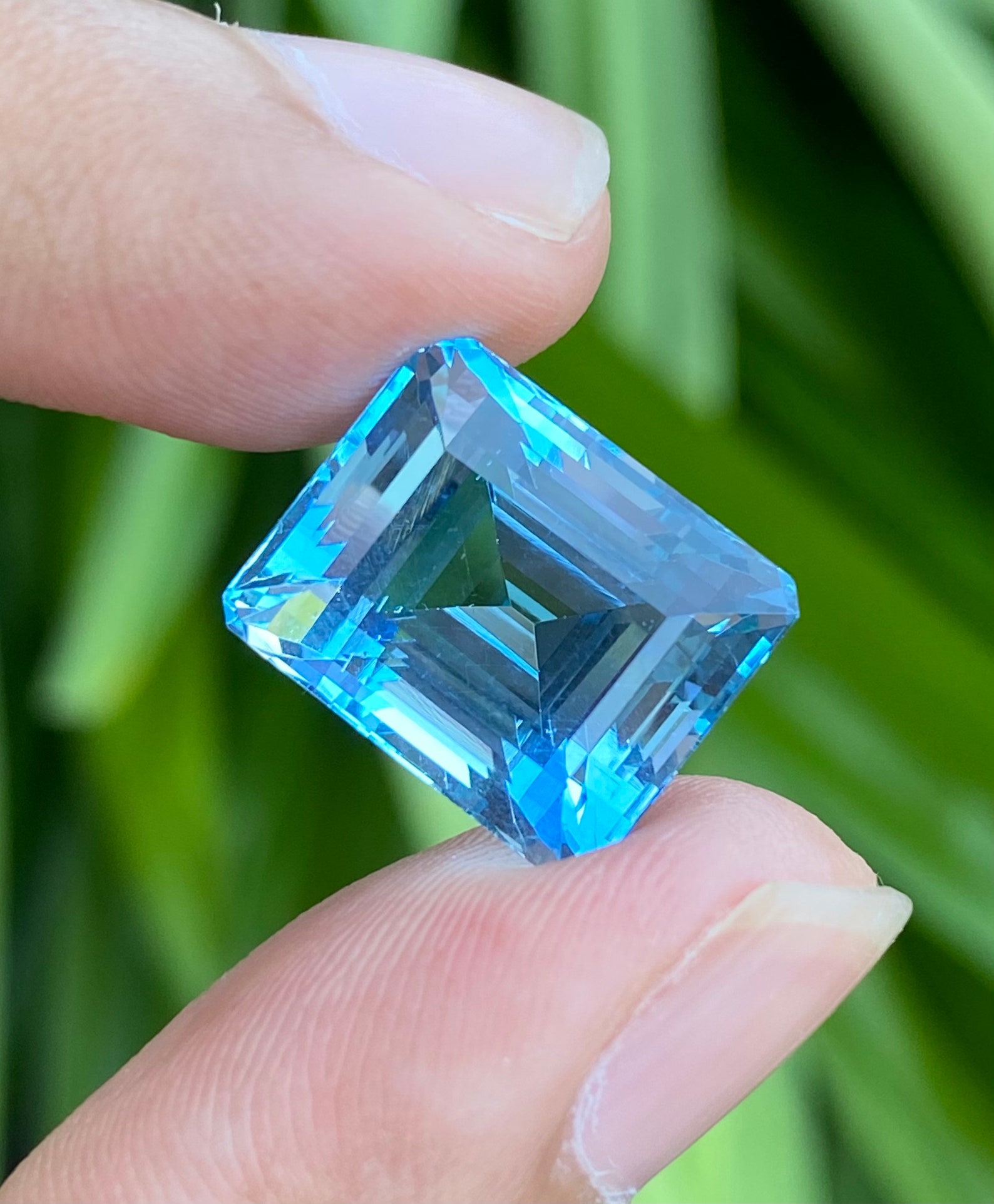 15.19CTS. Natural Aquamarine Santa-Maria blue color. | Etsy