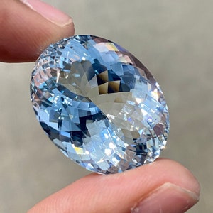 Icy Blue 44.20cts Aquamarine Oval, Natural Unheated Internally Flawless ...