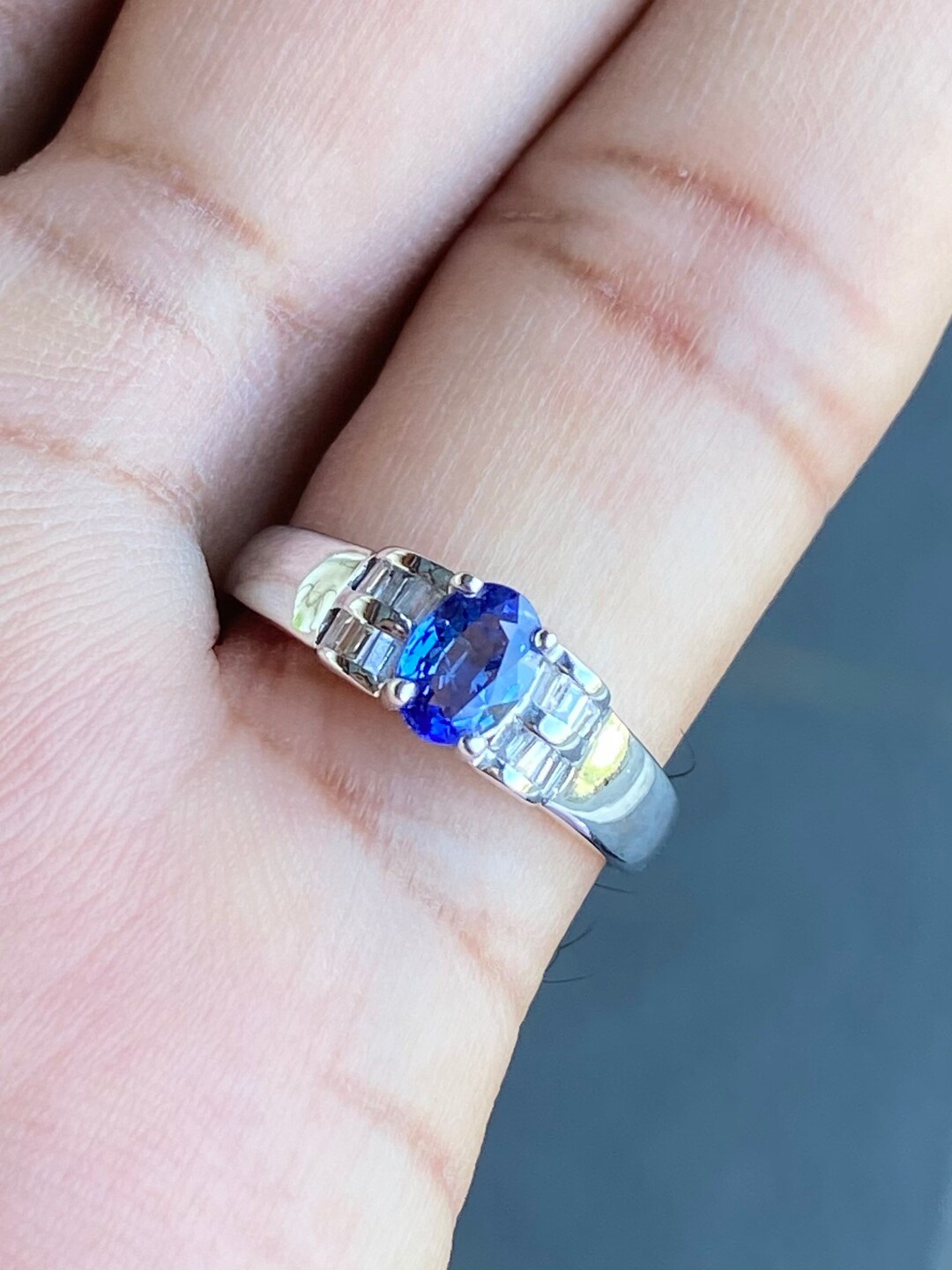 Beautiful Blue Sapphire 18k White Gold Ring. Natural Sapphire ...