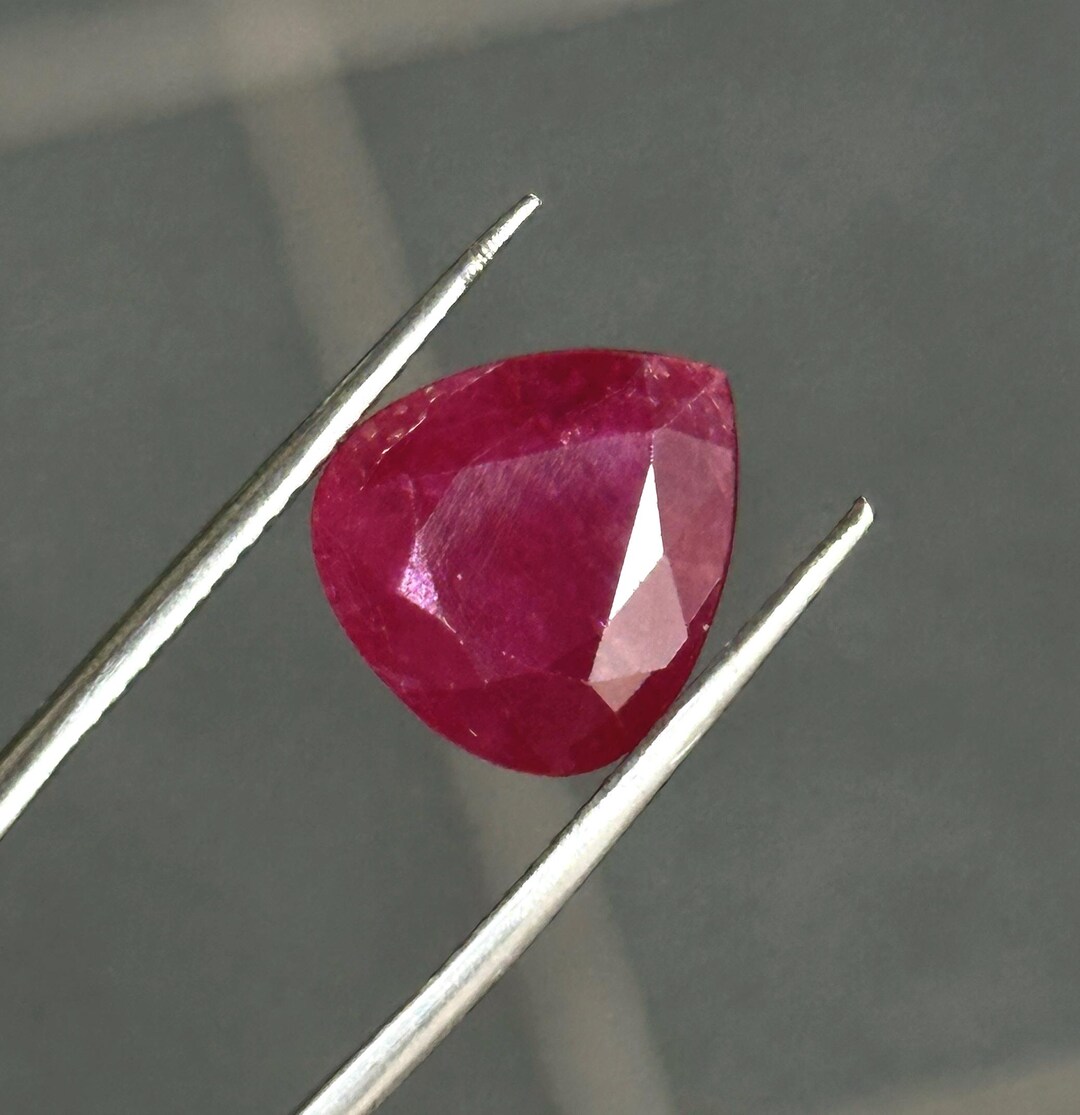 Natural Burmese Ruby 7.21CTS, Intense Red Color, Blood Red Ruby Fine ...