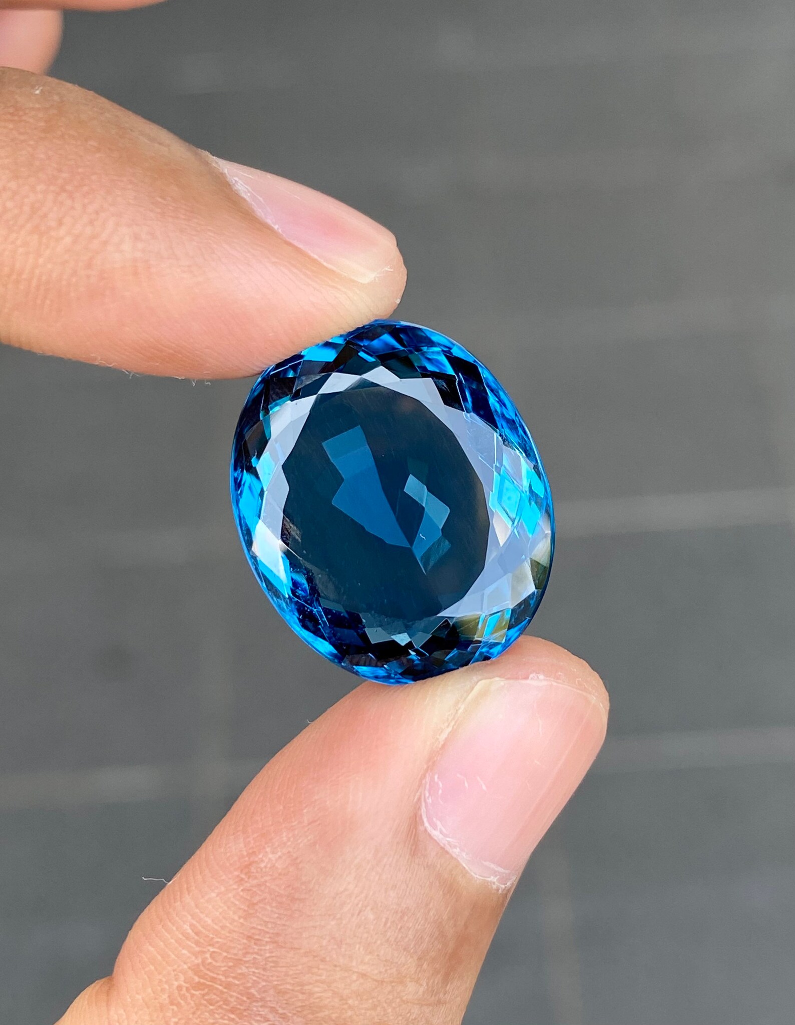 Big 31.87CTS London Blue Topaz Clean IF Oval cut Gorgeous | Etsy