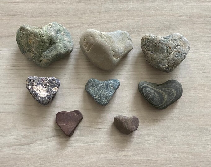 Set of EIGHT (8) Heart Stones, 1 Lbs. 7.4 Oz., Beach Stone Hearts ...