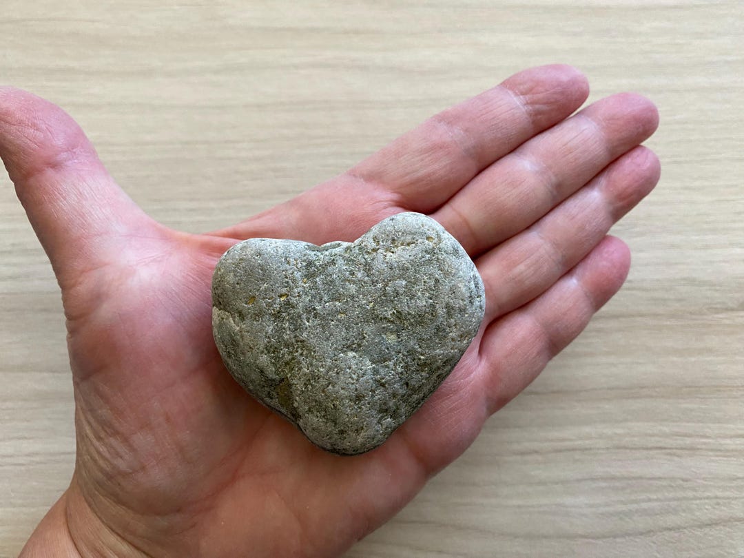 Heart Stone, 4.2 Oz., Beach Stone Heart, Heart Shaped Beach Stone ...