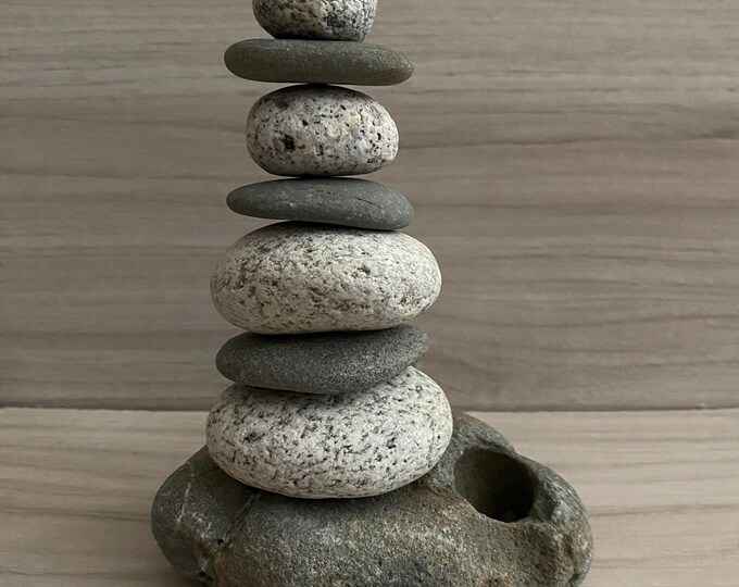 Hag Stone Cairn, 1 Lb. 15.9 Oz., Nature Gift, Balancing Stones ...