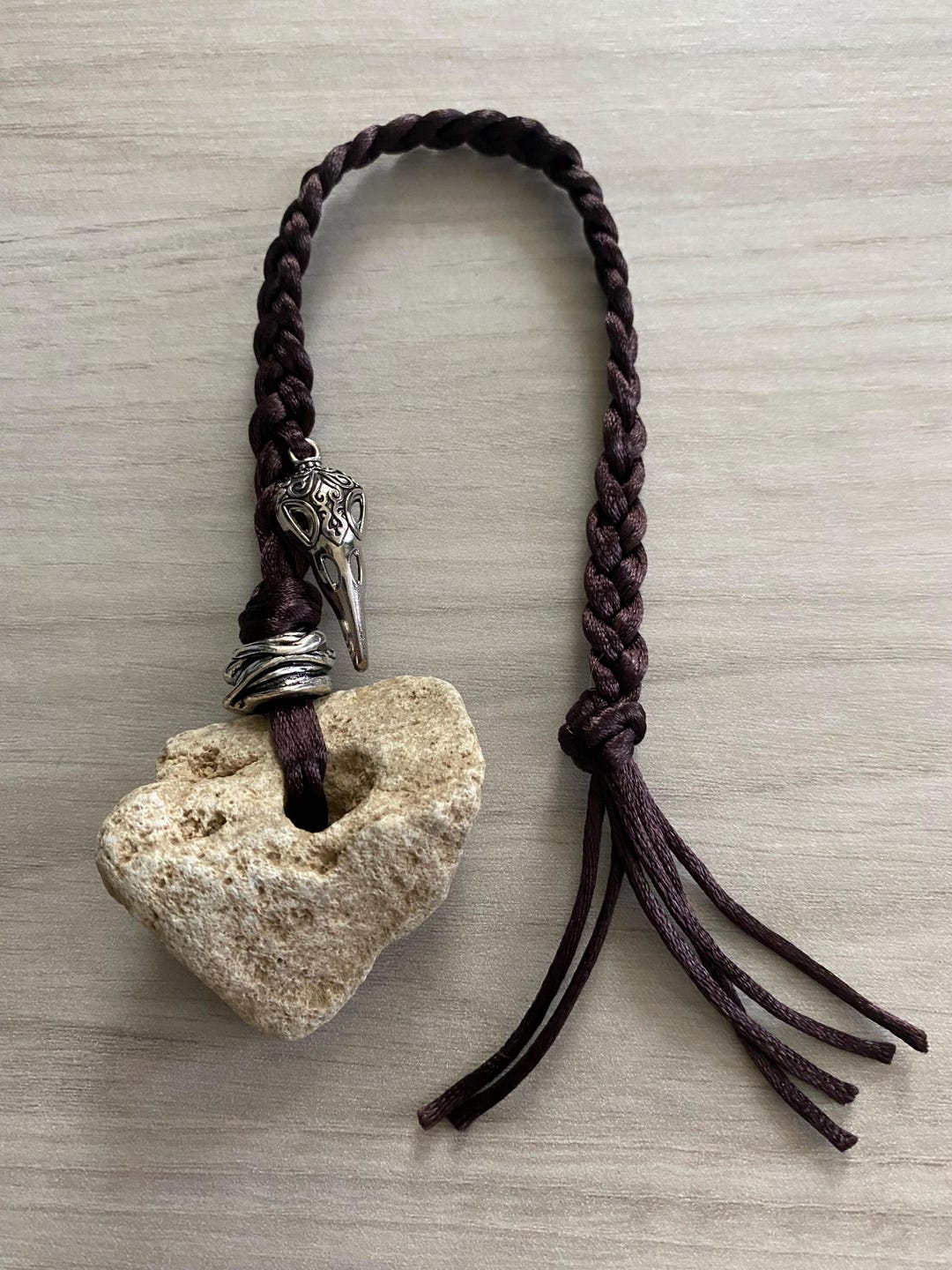 Hag Stone Raven Talisman: Altar Stone, Protection Amulet - Etsy