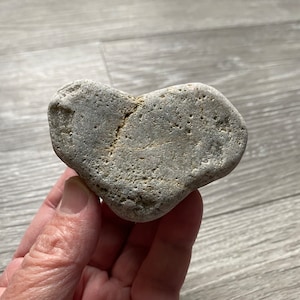 TWO 2 Heart Stones, 8.1 Oz., Beach Stone Hearts, Heart Shaped Beach ...
