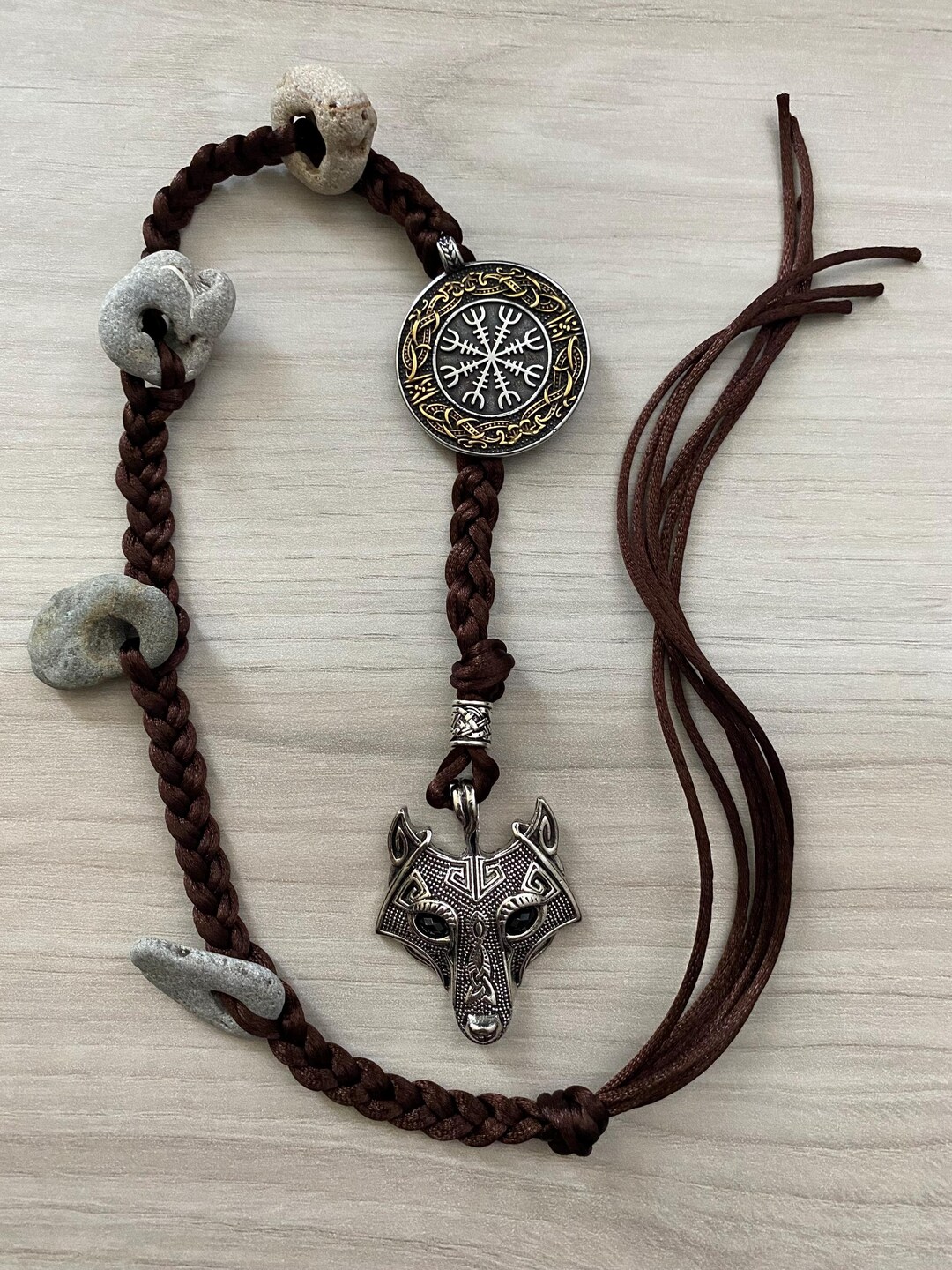 Hag Stone Wolf Talisman, Vegvísir Sigil Talisman, Holey Stone, Odin ...