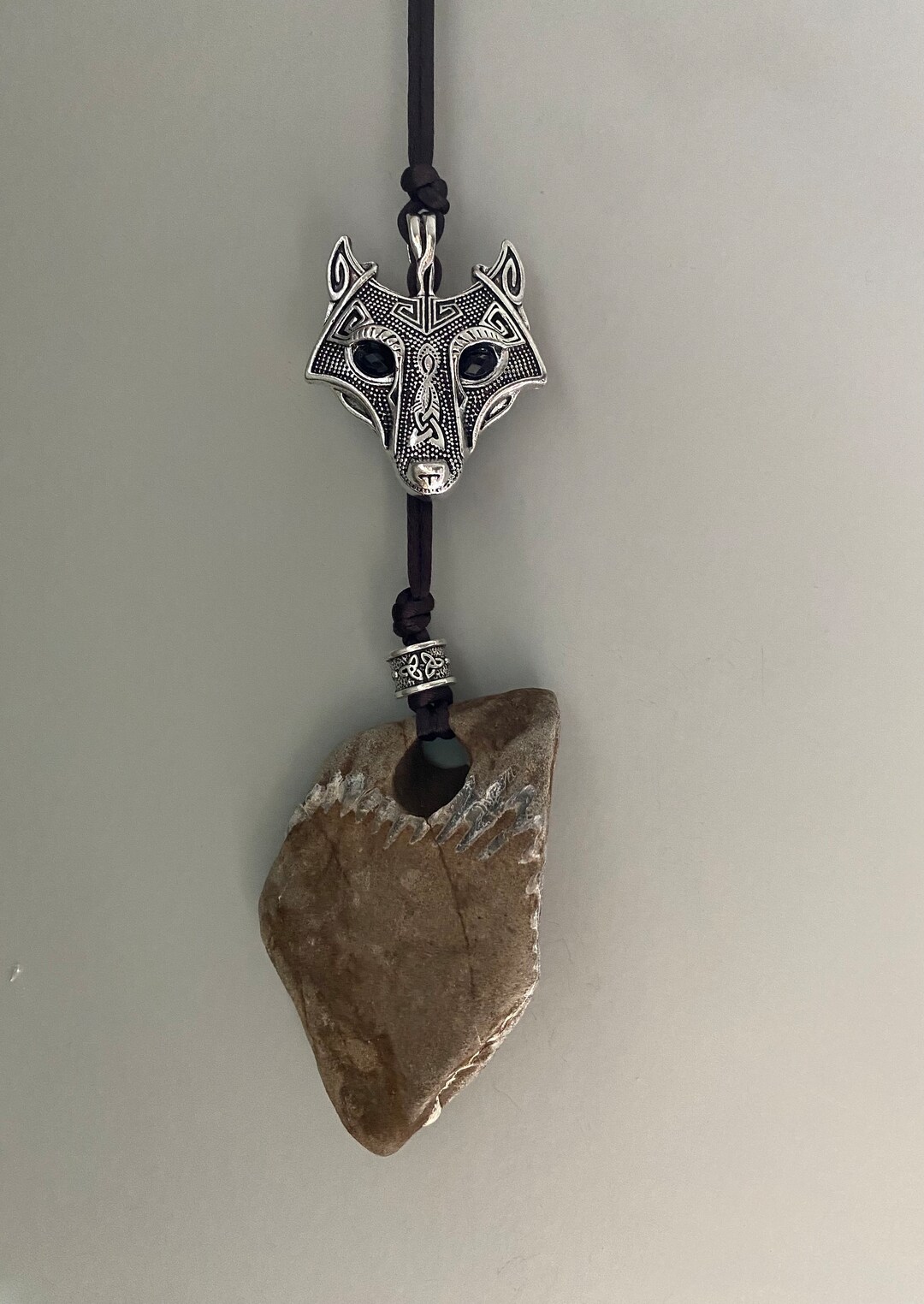 Wolf Wall Hanging, Fossil Hag Stone Wall Hanging, Holey Stone, Wolf Art ...