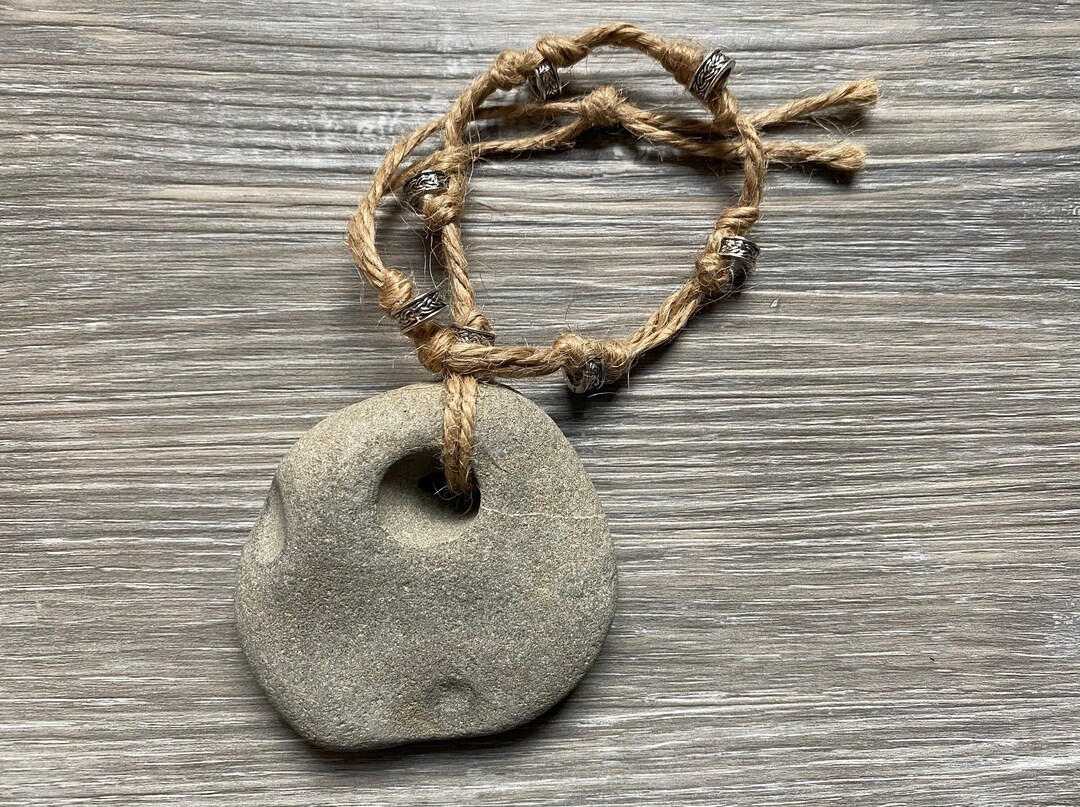 Hag Stone Wall Hanging, Odin Stone, Celtic Wall Décor, Holey Stone ...