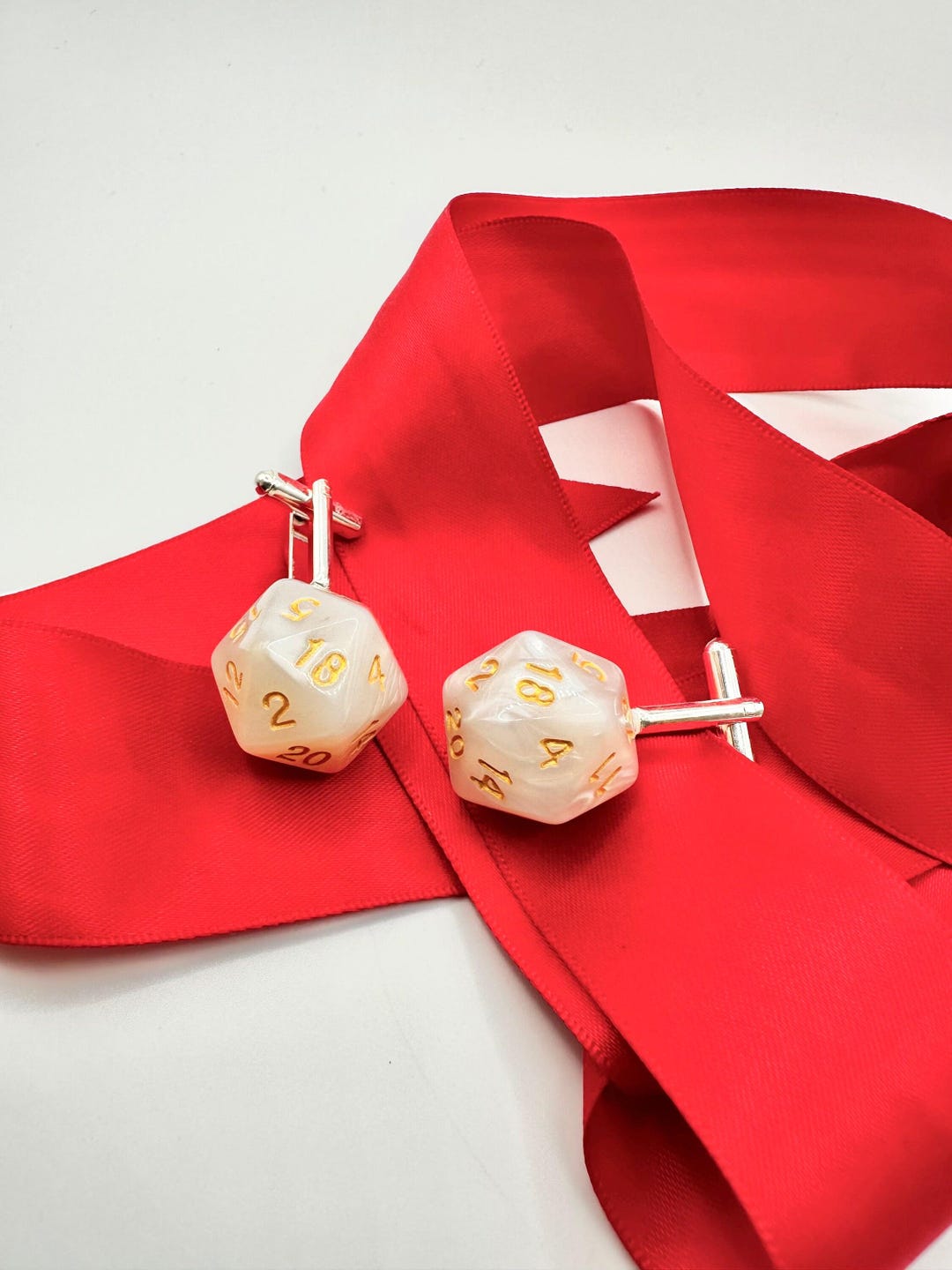 D20 Dice Cufflinks- Lovely RPG Wedding Accessories - Perfect Gift for D ...